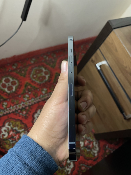 iphone 12 pro satiladi