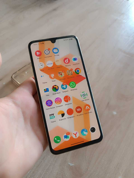 Vivo v25e 8+8/128gb holati zòr