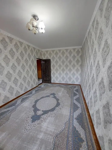 Мирзо-Улугбек.  3/1/5. 72м². Ор/р. РЕСТОРАН DUNYO. Z.