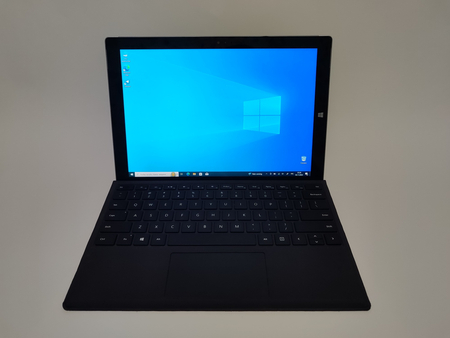 Продается Microsoft Surface Pro 3 Sotiladi