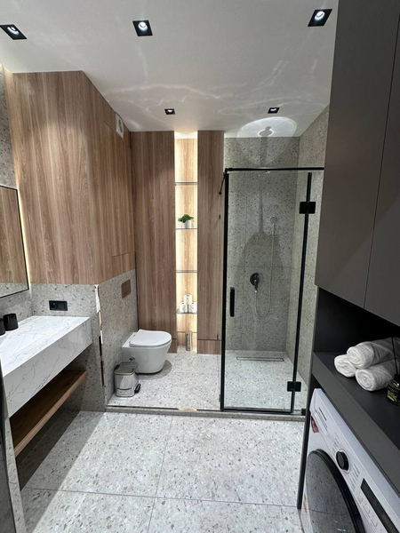 Продается 3х ком. квартира в новостройке, ор-р: ТРЦ Мегапланет, 80м2