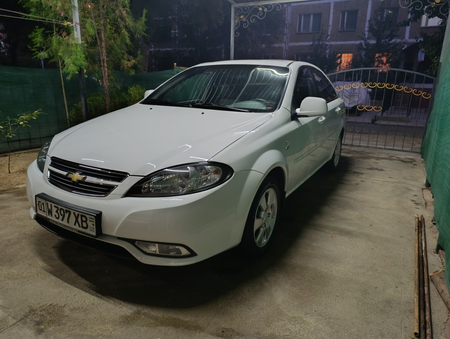 Chevrolet jentra 2022 год в идеальном состоянии пробег 17500.