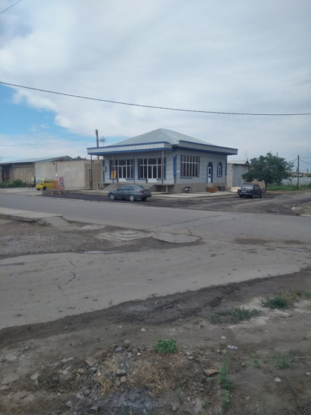 Бино сотилади