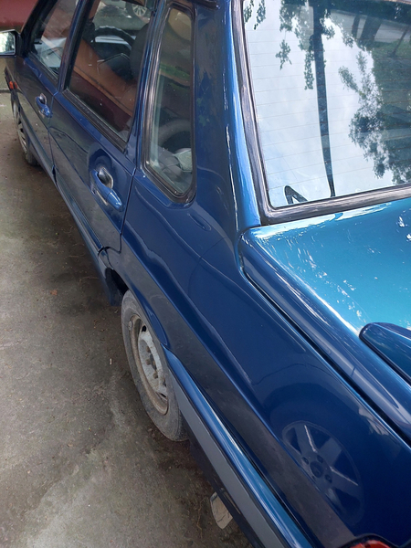 Продам машину Lada 2115