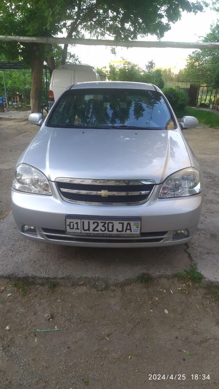Seriy Lacetti holati yaxshi