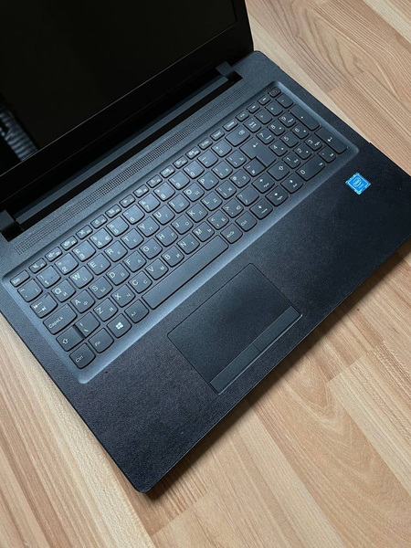 Lenovo holati ideal  256 ssd talaba va ofis uchun srochni sotiladi