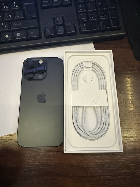 Iphone 16 pro 256 100% simkarta