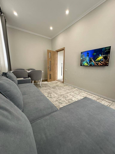Нукусская 2/8/8 \\nНовостройка \\nЖК-Golden House\\nПлощадь-50 м² кирпич