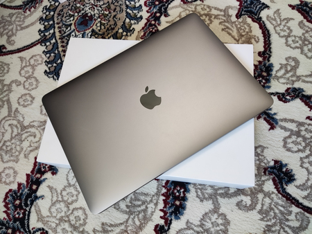 Apple Macbook Air M1