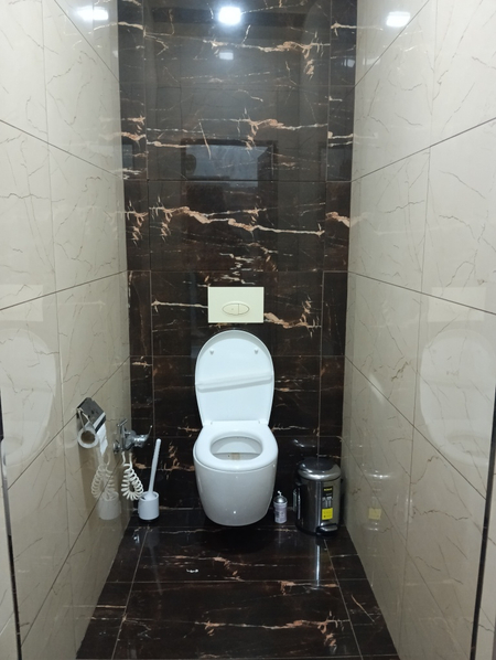 Продается дом в центре Янгиюля