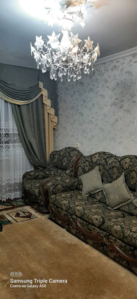 Чиланзар торговый цент 1 комнптная