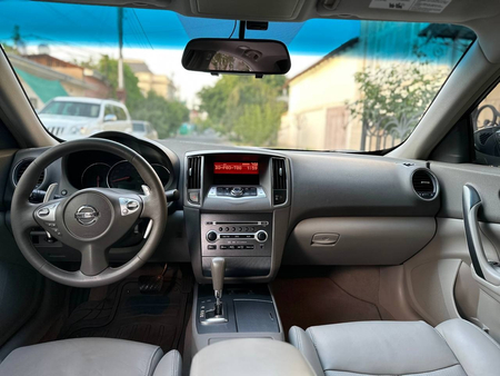 Nissan MAXIMA 3.5l