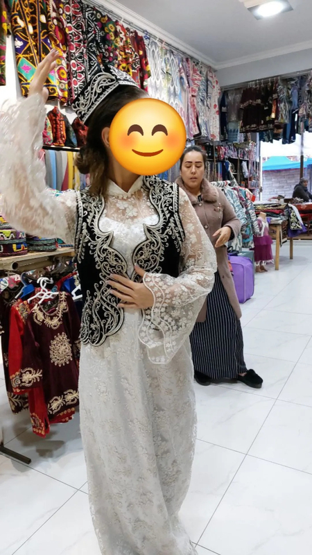 Национальное платье в отличном состоянии