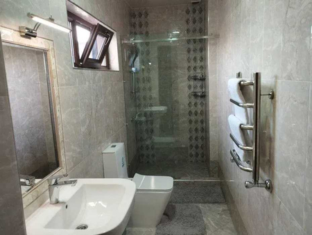 Сдаётся дом в аренду на Никитина. Срочно.