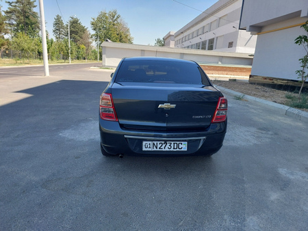 Sotiladi 2018 mokriy Cobalt zor holatda