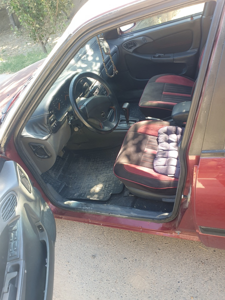 Daewoo Espero 1996 yil
