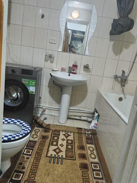 Арендага 2 хона 2 этаж Партсезда.Агентство
