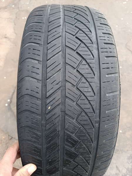 215/55R17  Copro