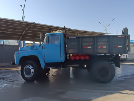 Zil 130 kvàdrad samasval srochni sotiladi