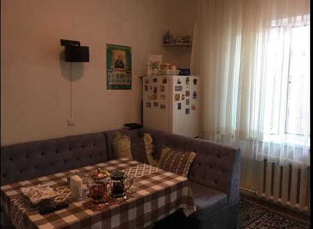 Срочно М.Улугбекском районе Корасу продаётся дом.