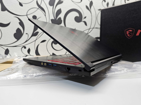 ПРОДАМ MSI GF63 ГЕЙМЕРСКИЙ Core™i5-11400H/16GB/256SSD/GTX1650/15.6