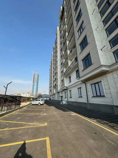 Горящий вариант! 2 комнатная Hilmar, улица Бабура. 80м с ремонтом