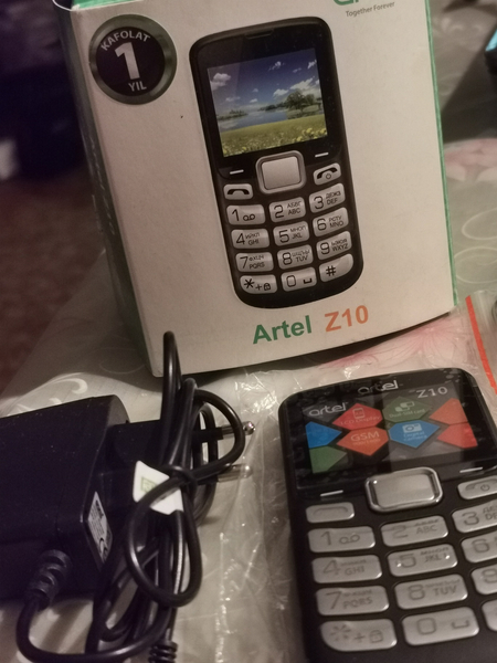 Artel Z 10 мобильный кнопочный телефон
