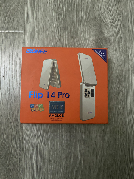 Продается кнопочный телефон Flip 14 Pro