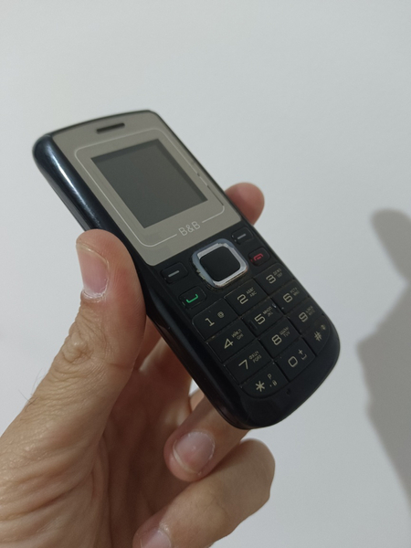 Uzmobile B&B CDMA 95 li tushadi Ishlashi zo\\\'r