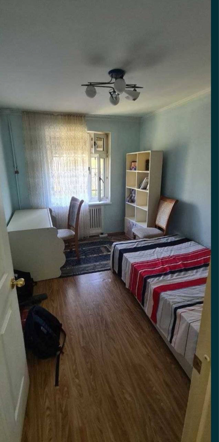 Новза метро 3/4/4 кирпич балкон 2:6 не торец