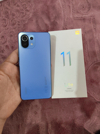 Xiaomi MI 11 Lite 8+3/128Gb Blue Flagman Igravoy Karobka Otlichni Zor