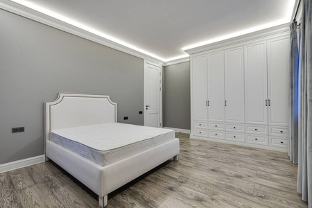 Сдается 4х ком. квартира, ор-р: ГАИ Глинка, 211м2