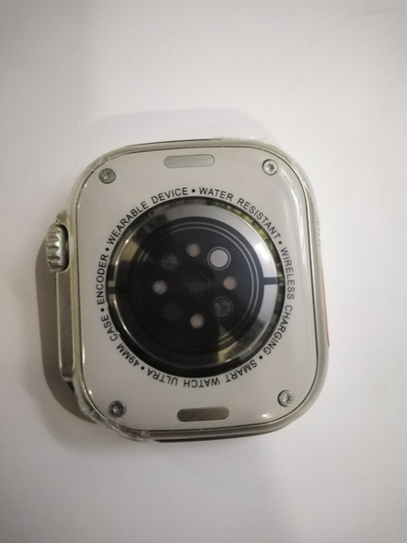 Watch 8 ultra sotiladi 3 ta remshoki bor