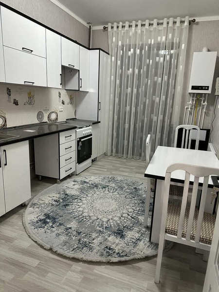 3хонали 105 м²  3кават 
5каватли янги гиштли дом