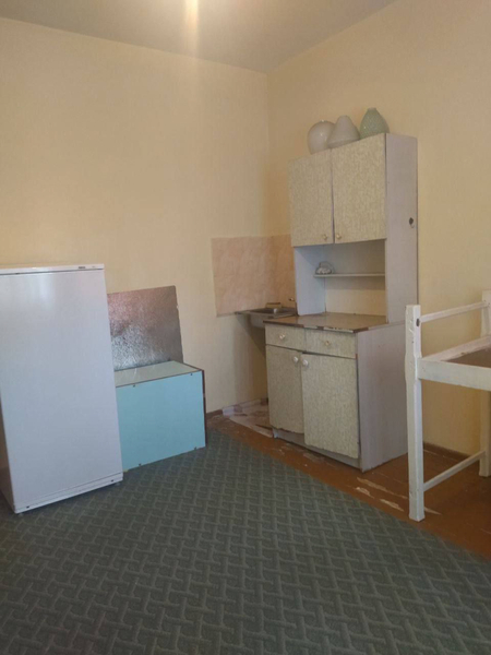 Продается Бывшая общежитие 2/2/4 Сампи
