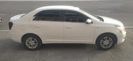 Продаётся кобальт автомат 2013года.
