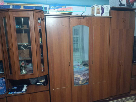 Продам спальный гарнитур в новом состоянии.