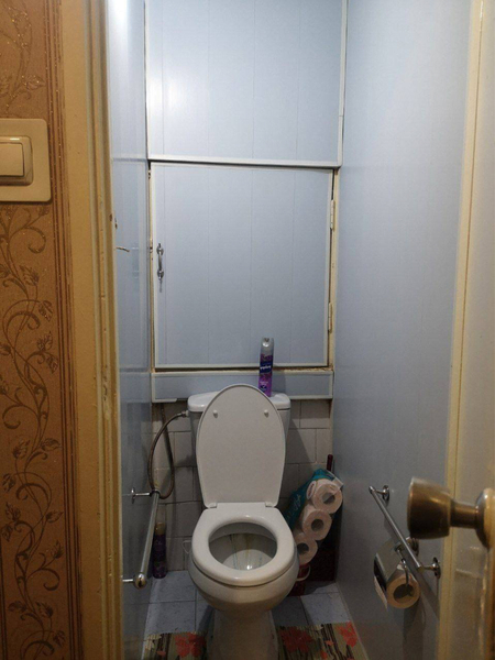 Ялангач Эко базар , 2/2/4 , 50м2 , балкон 1.5*3 , 57 000 у.е