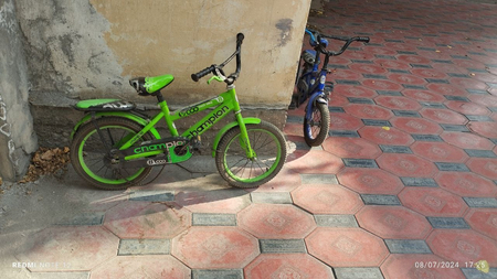 Velik yosh bolalarni