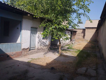 Уй сотилади 3 хоналик