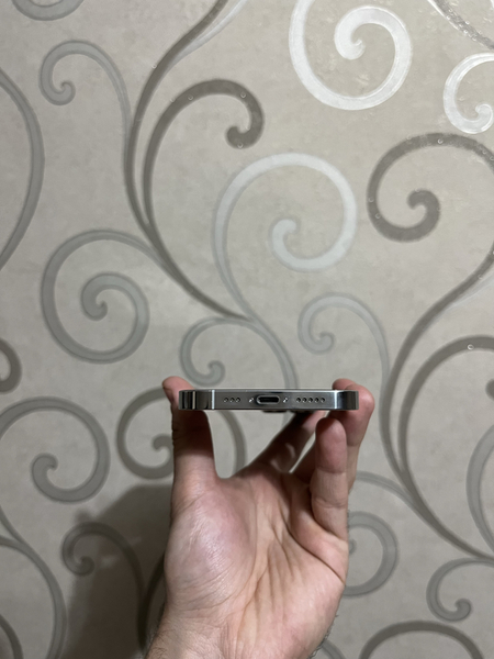Iphone 12 pro blue