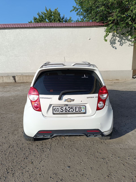 Spark srochna sotiladi