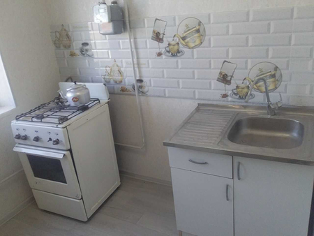 Urganch shahar  Gurlan ko'chasi Rayxon bozar yonida...