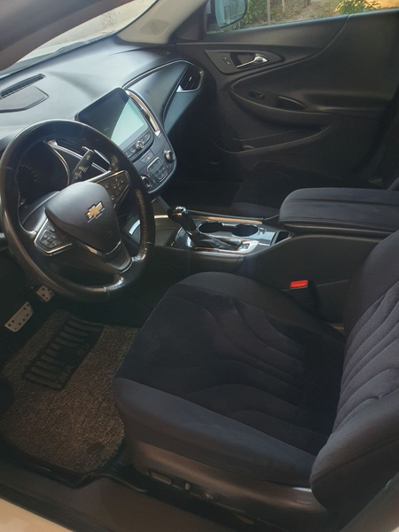 Chevrolet Malibu 2