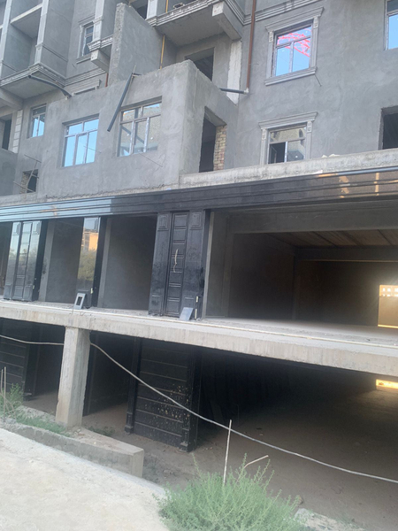продается  помещение 172 кв.м. под магазин, офис, мед. центр, аптека