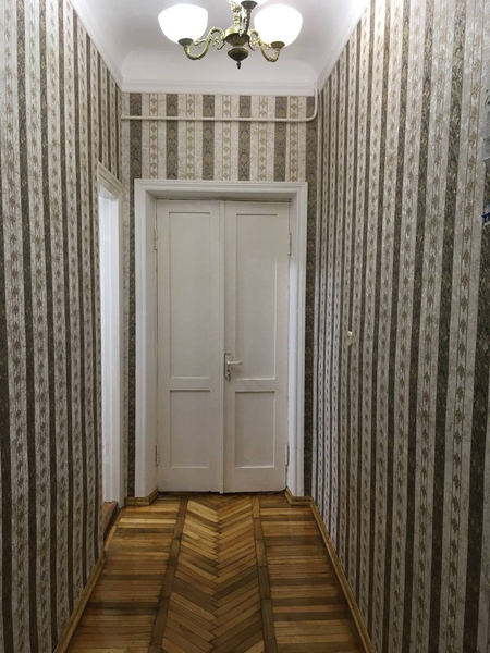 Продаю свою 2/3/4квартиру в центре города