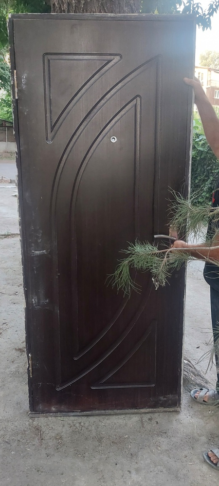 Эшик сотилади МДФ