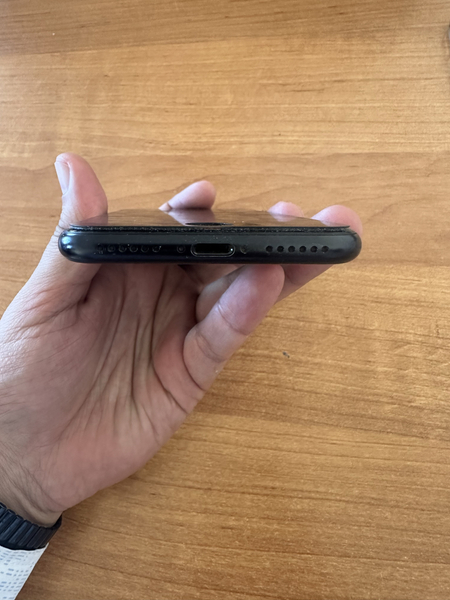 Apple iPhone SE 2022 (3-rd Gen) Midnight Фул