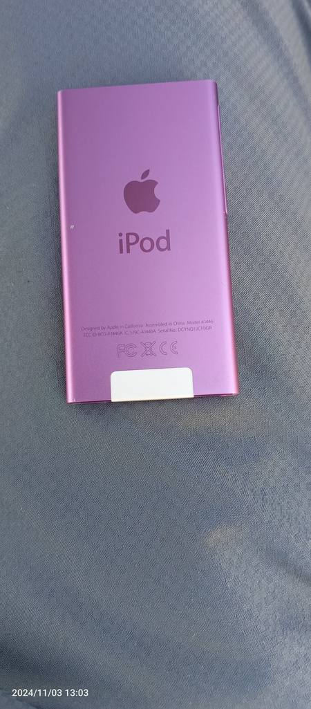 Продаётся iPod nano 7-16 гб.