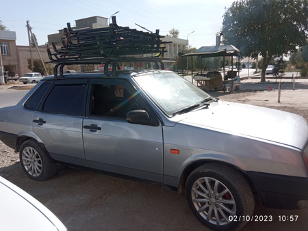 Lada 21099 sotiladi